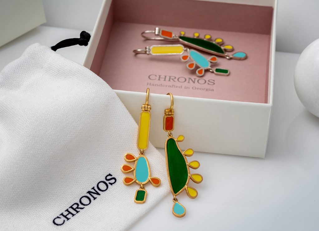 CHRONOS - Timeless Luxury