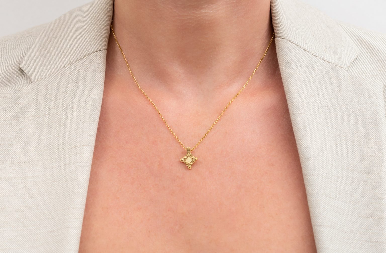 Rhombic Pendant - CHRONOS